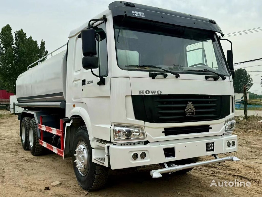 Sinotruk Howo 6*4 20cm³ cisterna za pranje ulica