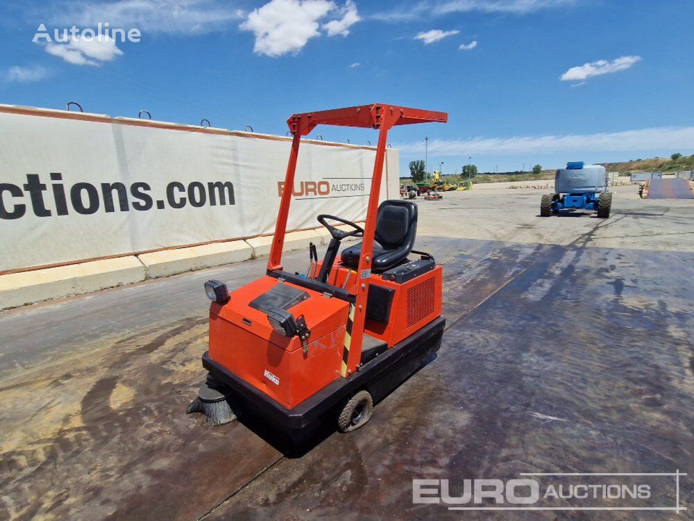 Prodaje se Hako Jonas 1000 vozilo za čišćenje ulica na aukciji