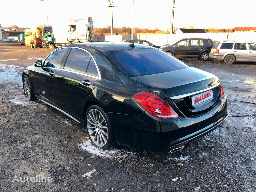 Mercedes-Benz S 500 4MATIC L sedan