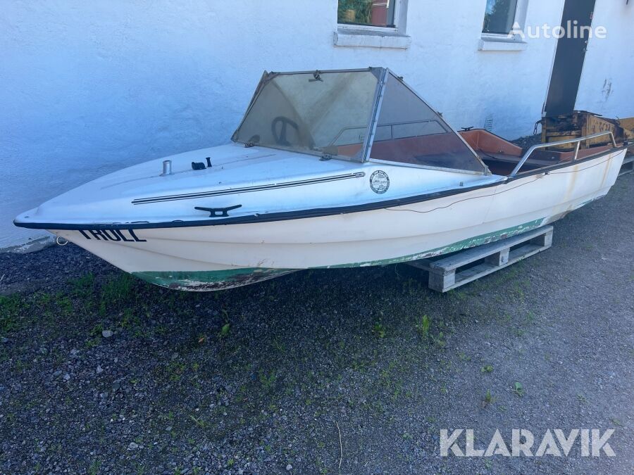 Prodaje se Båt čamac na aukciji