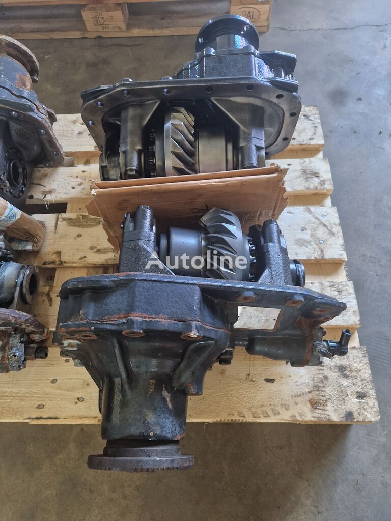 Mercedes-Benz Wkład mostu Dyfer Differential Diff Mercedes Actros MP2 MP3 Aroc diferencijal za Mercedes-Benz Wkład mostu Dyfer Differential Diff Mercedes Actros MP2 MP3 Arocs Axor 6x4 4x4 8x8 6x6 ...