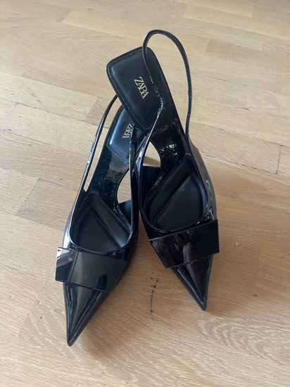 ZARA sandale 39 NOVE