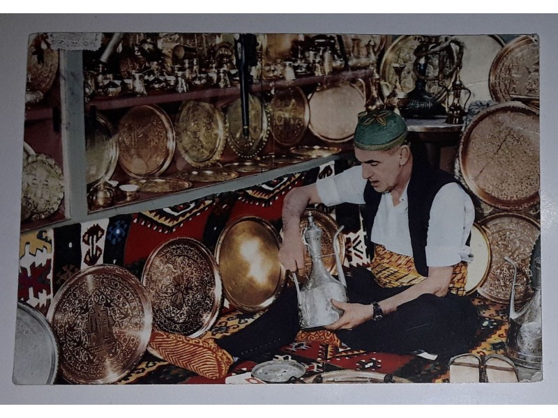 Kujundzija - Putovala