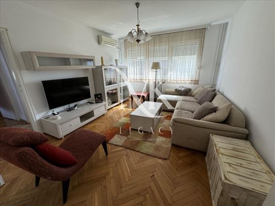 Vračar, great location, furnished, available ID#10