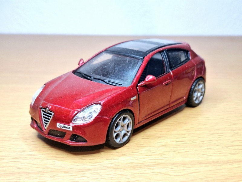 Burago 1/32 Alfa Romeo Giulietta