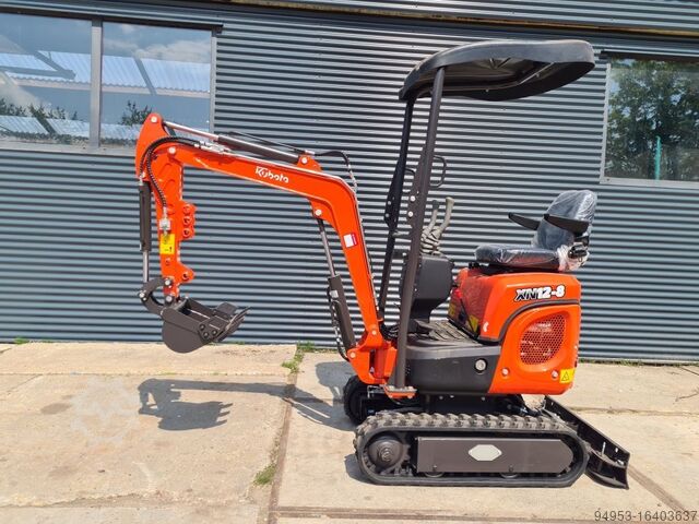 Mini bageri
Kubota Powered by. XN 12-8