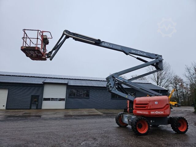 Artikulisan teleskopski bum lift
Skyjack SJ63AJ