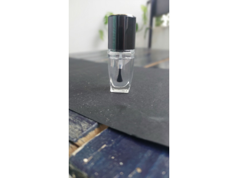 LANCOME TOP COAT LAK ZA NOKTE