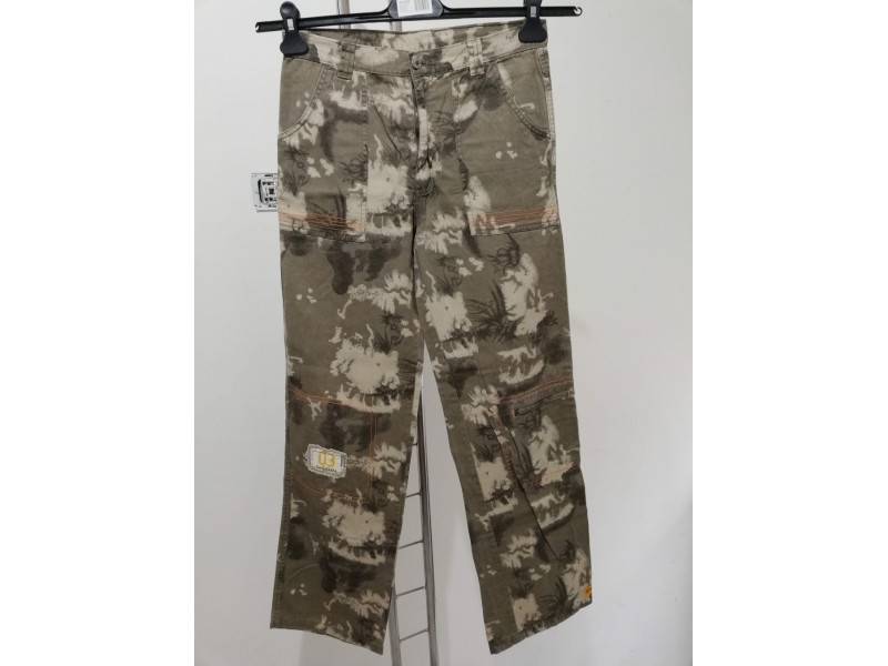 !! AKCIJA!! pantalone-farmerke NOVE vel. 158/154