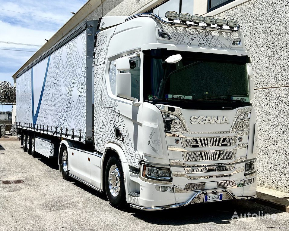 Scania R 500 Next Generation tegljač + poluprikolica sa kliznom ceradom