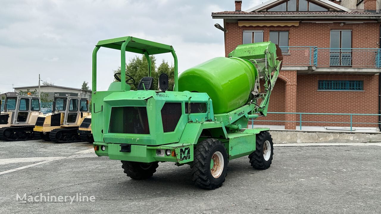 Merlo DBM 2500 4X4 kamion s mešalicom za beton