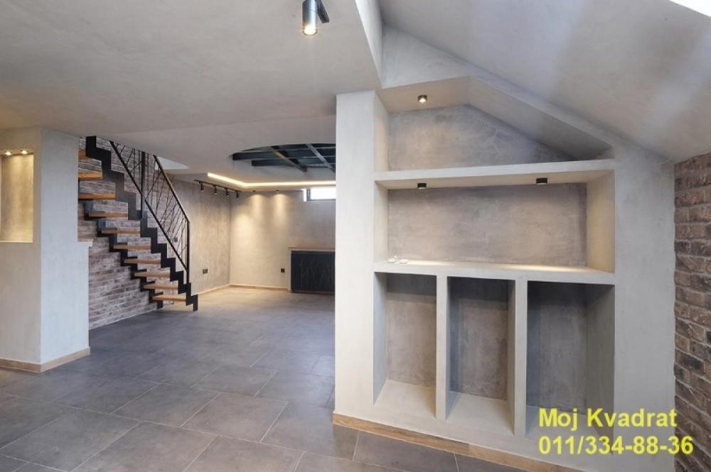 Trosoban stan za izdavanje, 150m2, 2.300€