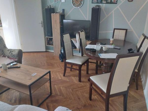 Kuća na prodaju, 144m2, 412.000€