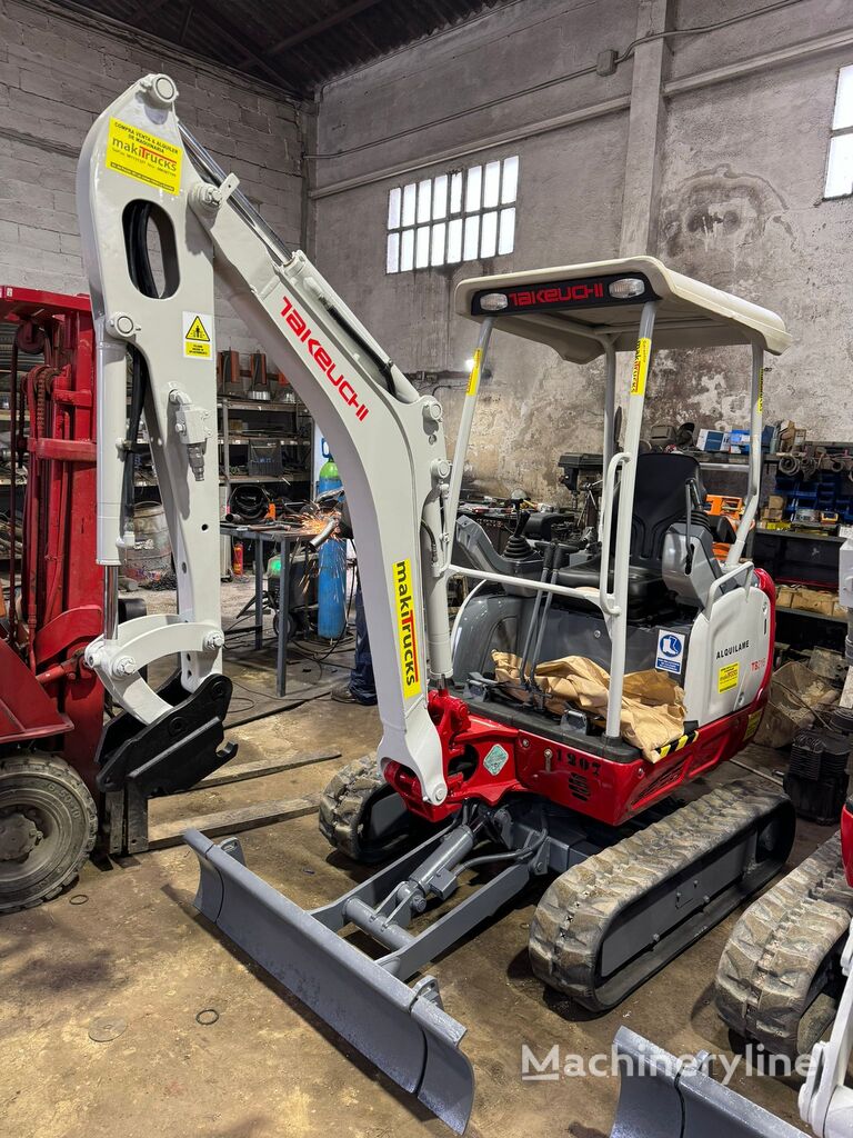 Takeuchi TB216 mini bager