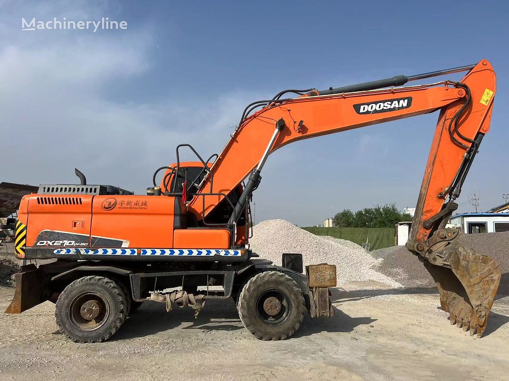 Doosan DX210W-9C bager točkaš