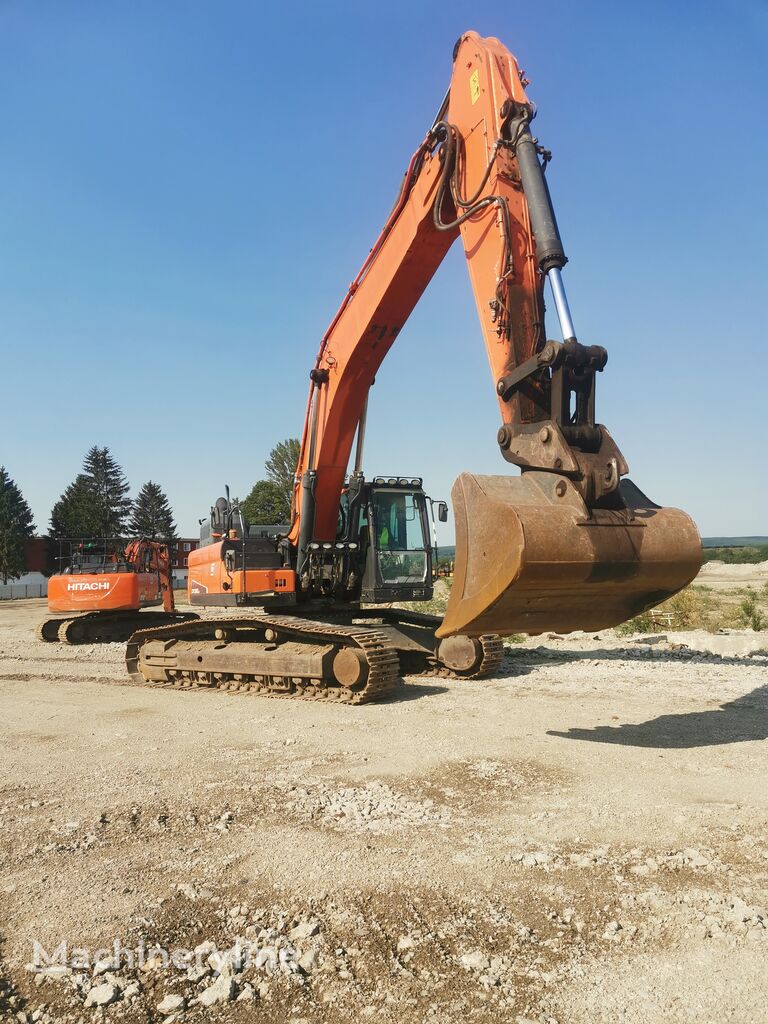 Doosan DX380 bager guseničar