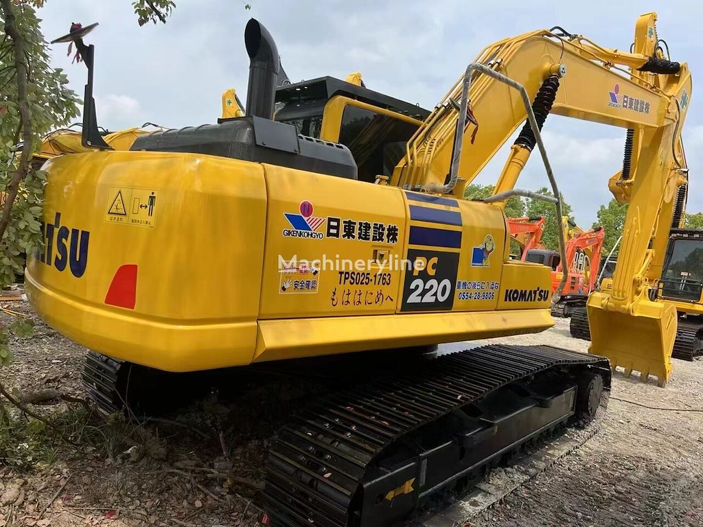 Komatsu PC220 bager guseničar