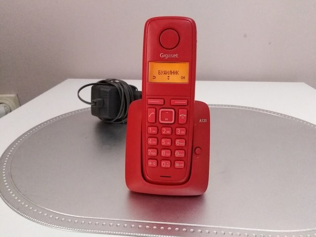 Siemens A120 bezicni telefon,Crveni+Baterije.