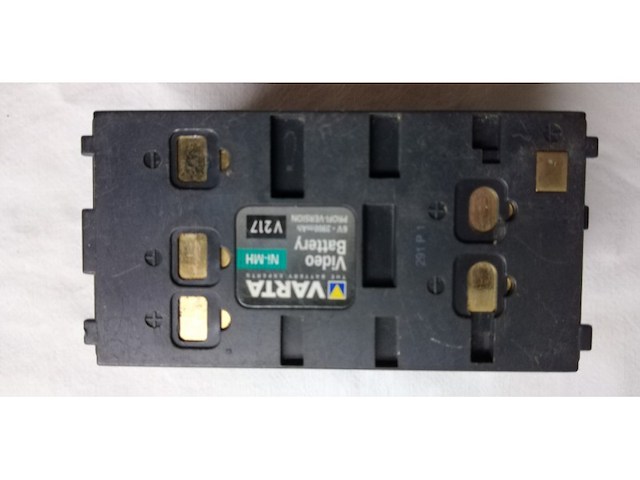 Baterija  NiMh Varta 6V  3900 mAh,neispitana