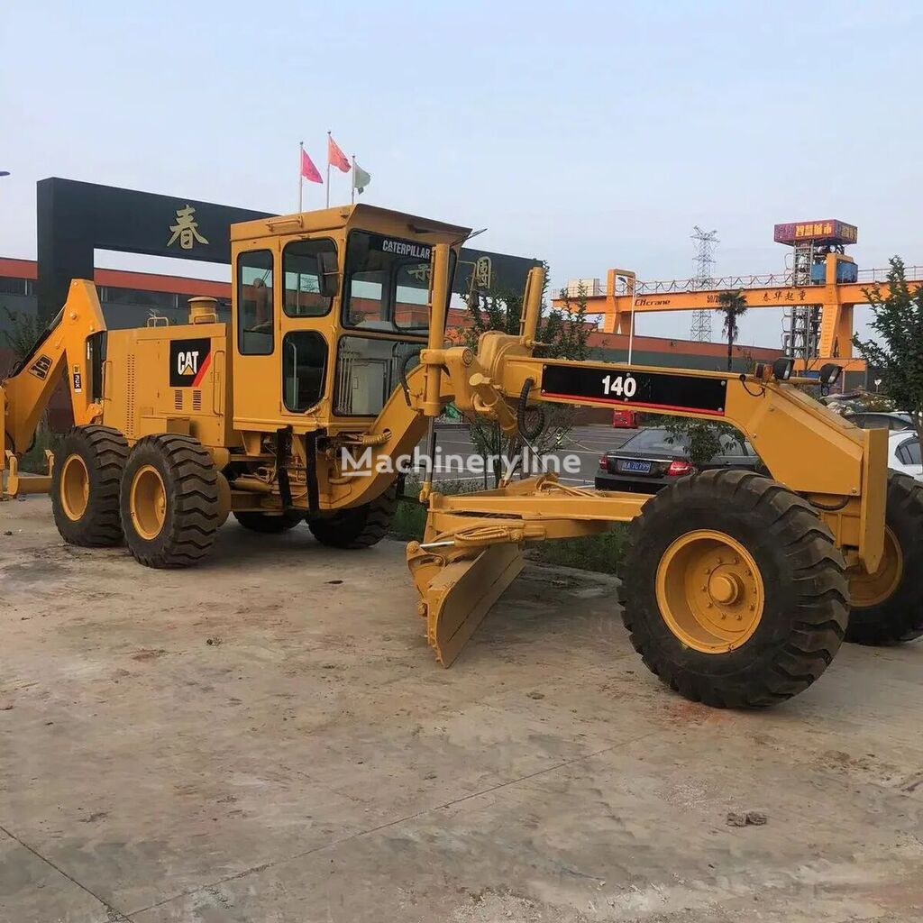 Caterpillar 140H grejder