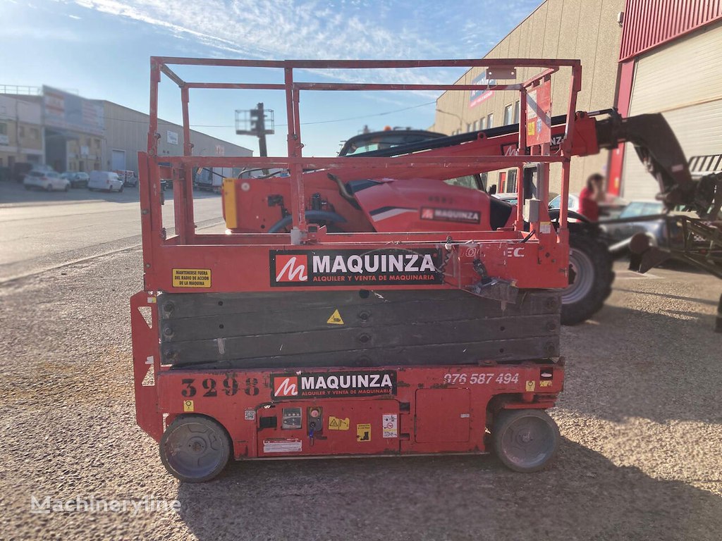 Manitou 100SEC makazasta platforma