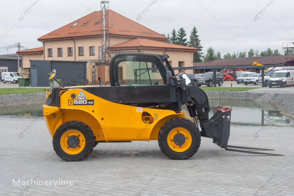 JCB 520-40 mini utovarivač guseničar