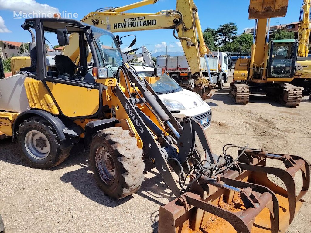 Volvo L25B-P prednji utovarivač