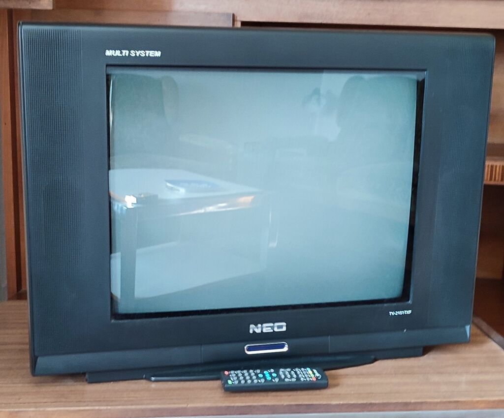 Televizor NEO, 51cm, daljinski, ispravan, kao na slici