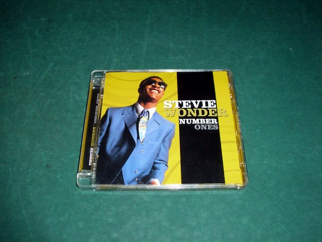 STEVIE WONDER – Number Ones