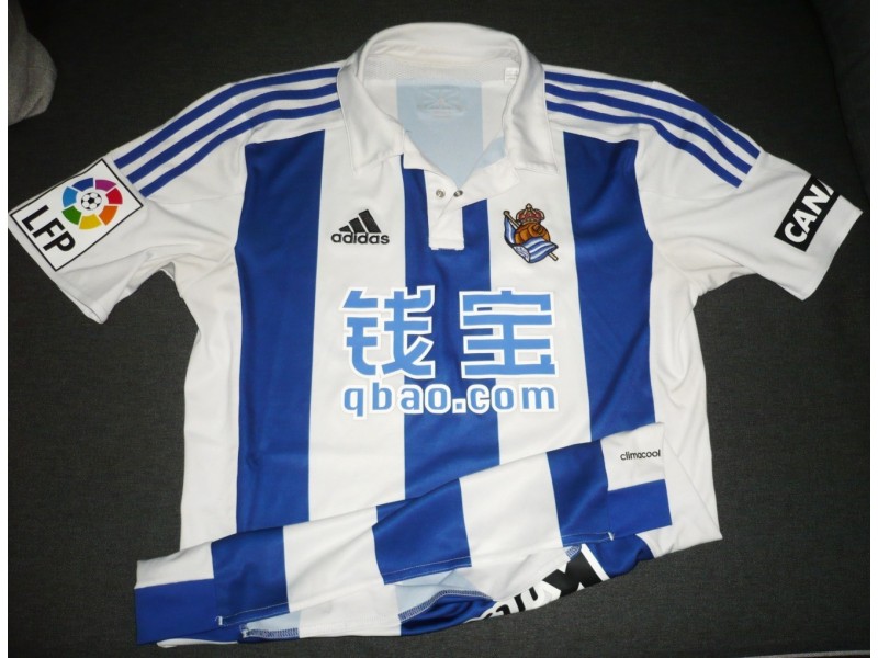 Real Sociedad, Adidas dres