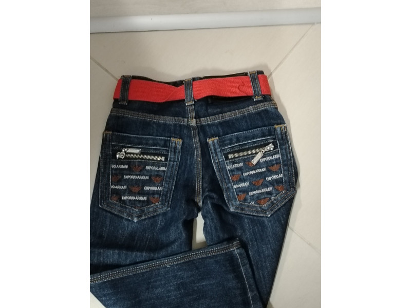 LL33 PANTALONE ARMANI. JEANS VEL 4