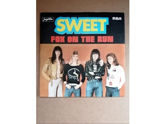 SWEET : Fox on the run - Mis demenaour 45