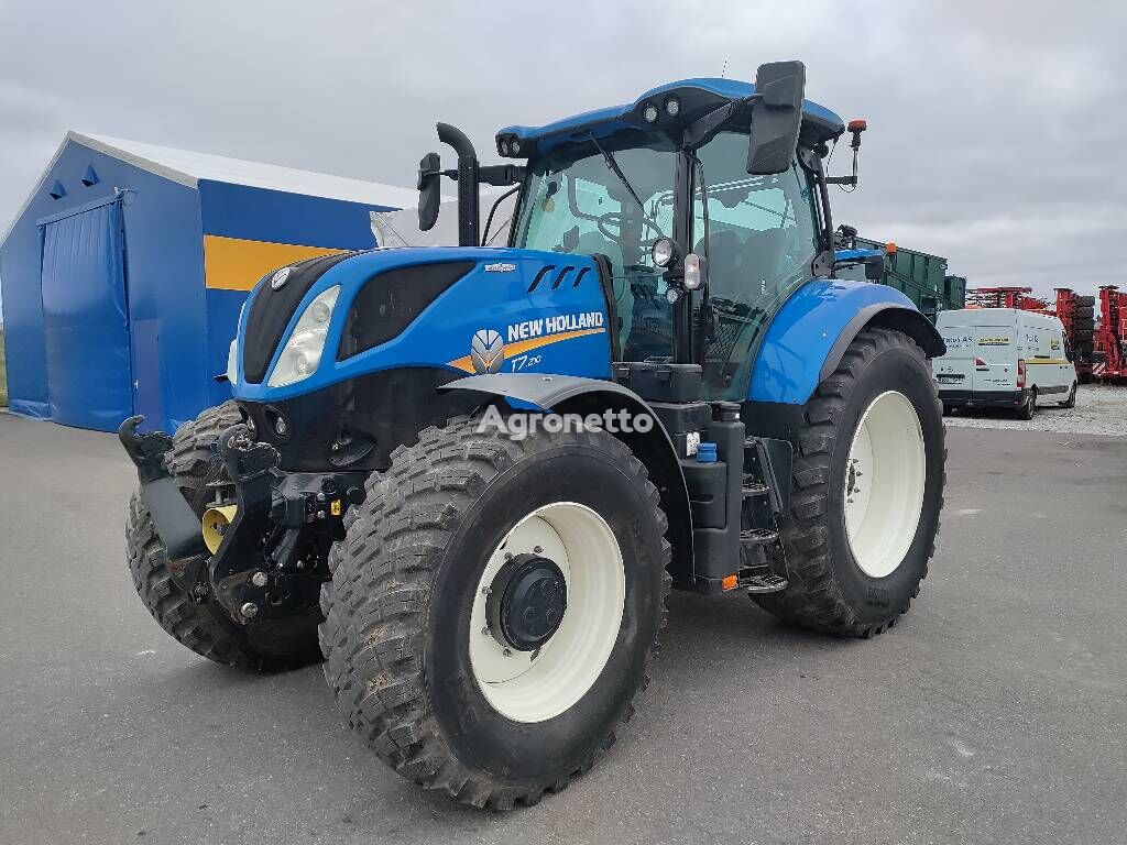 New Holland T 7.210 AC traktor točkaš