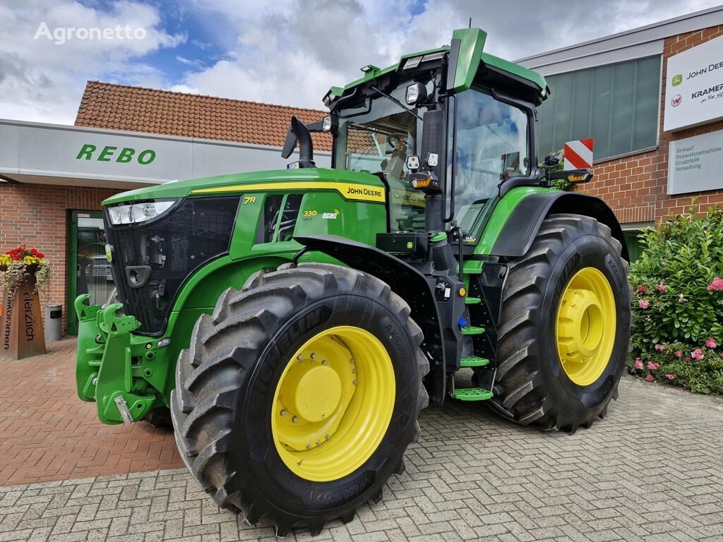 Novi John Deere TRAKTOR 7R330 traktor točkaš