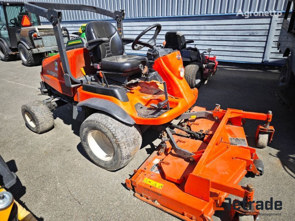 Prodaje se Kubota Reparationsobjekt Åkgräsklippare Kubota F2880 traktor kosilica na aukciji