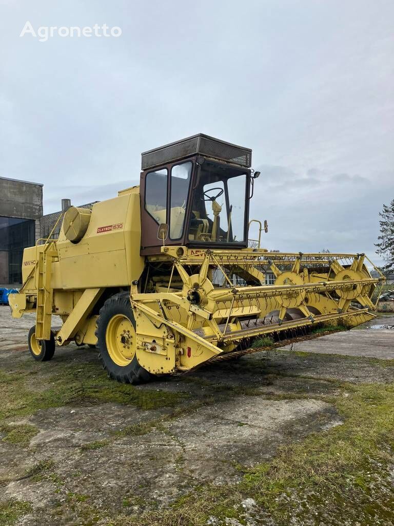 New Holland 1530 kombajn za žito