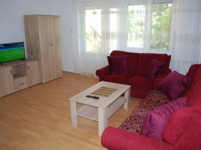 Smeštaj u apartmanu IVA