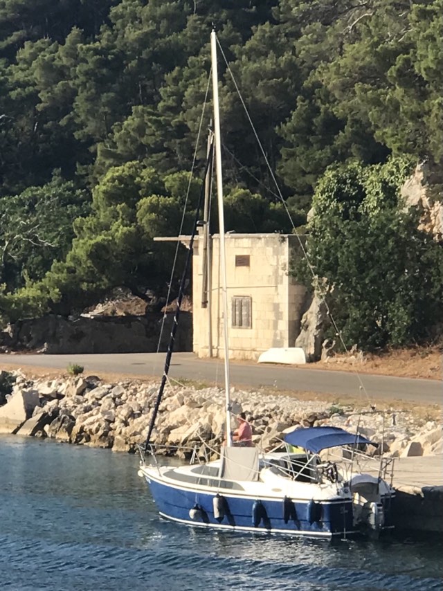 prodajem Jedrilicu MacGregor 26M