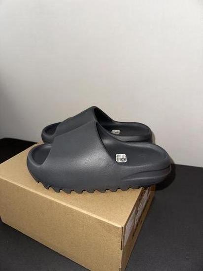 Adidas Yeezy Slides Slate Grey