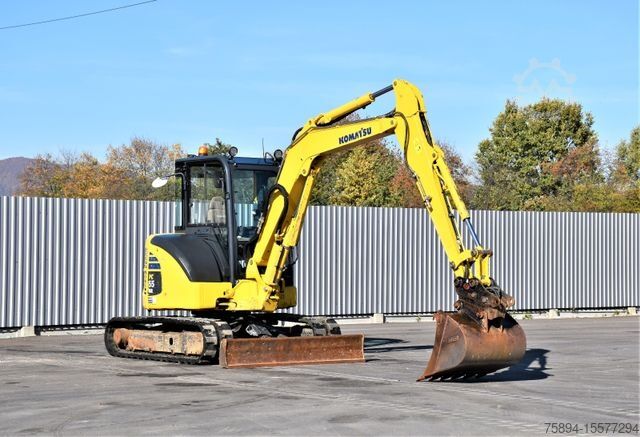 Raupe/Dozer
KOMATSU PC 55 MR * Raupenbagger * Top Zustand !