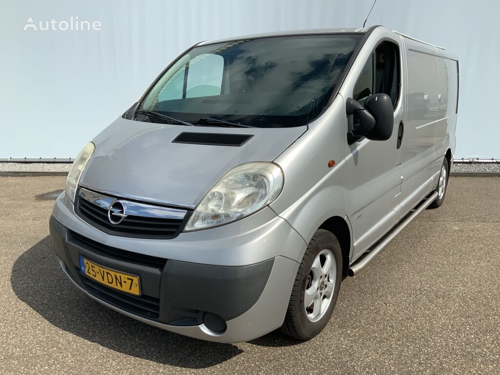 Opel Vivaro 2.5 CDTI L2H1 Airco Cruise Trekhaak 2000 kg laki furgon