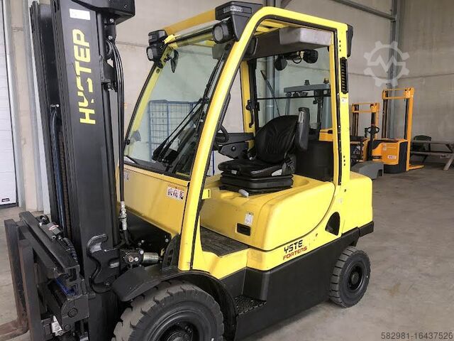 Viljuљkar
Hyster H2.5FT