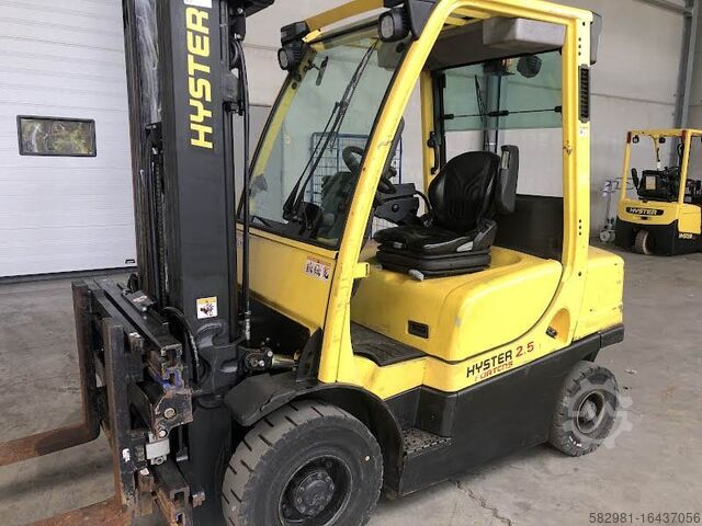 Viljuљkar
Hyster H2.5FT