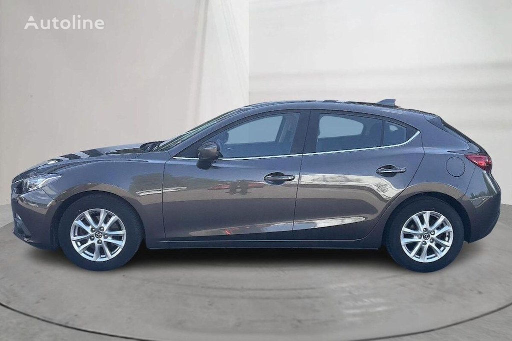 Prodaje se Mazda 3 hečbek na aukciji