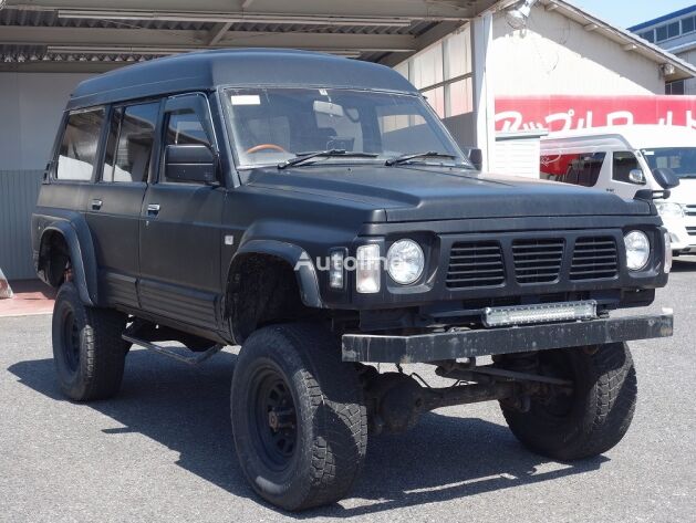 Nissan Patrol Safari terenac