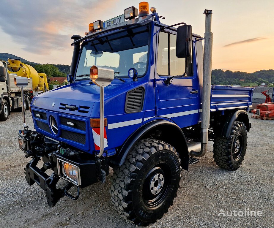 Mercedes-Benz Unimog U1200 kiper