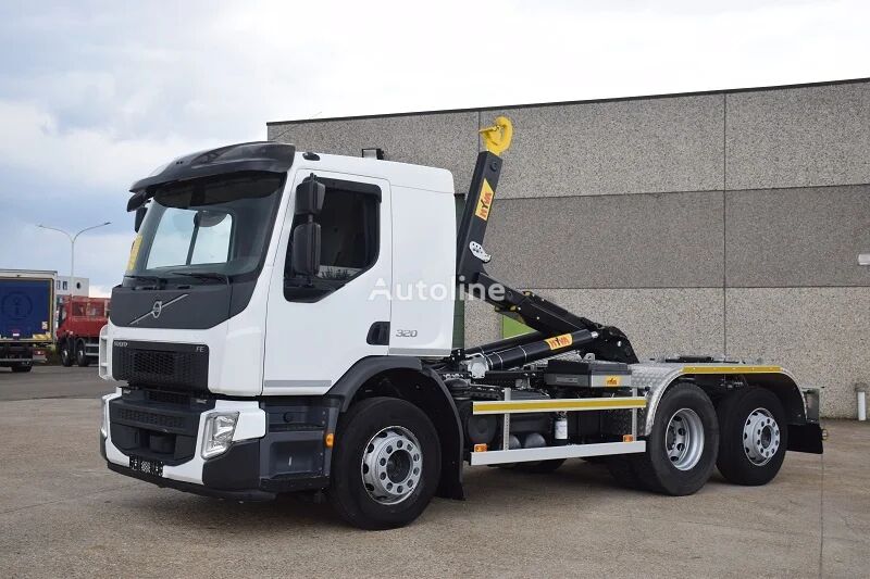 Volvo FE 320 kamion rol kiper