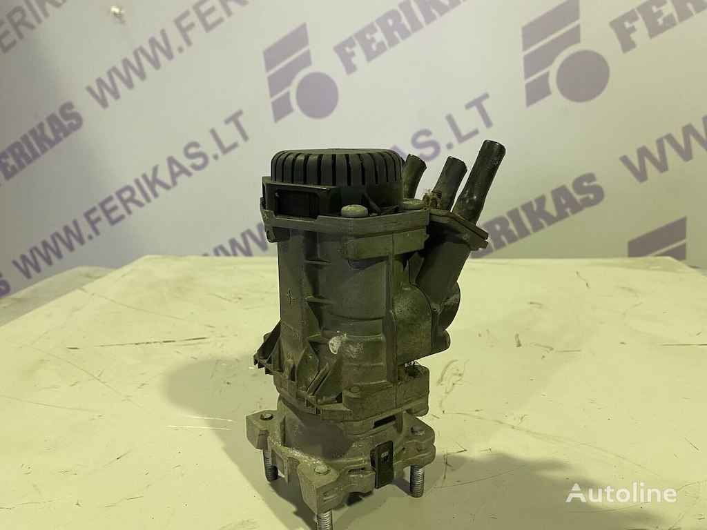 Renault brake valve 4614945017 glavni kocioni ventil za tegljača