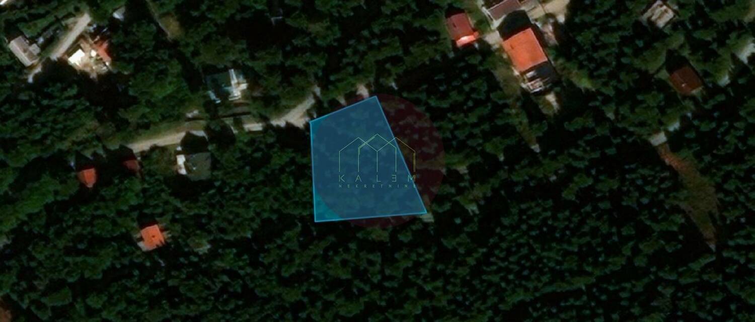 Okolno mesto, Treska, Zemljište, 1424ari, 79000 EUR