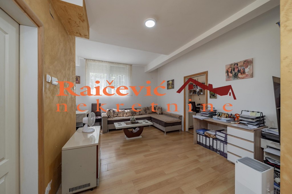 ZVEZDARA MIRIJEVO 53m2 , 99900e